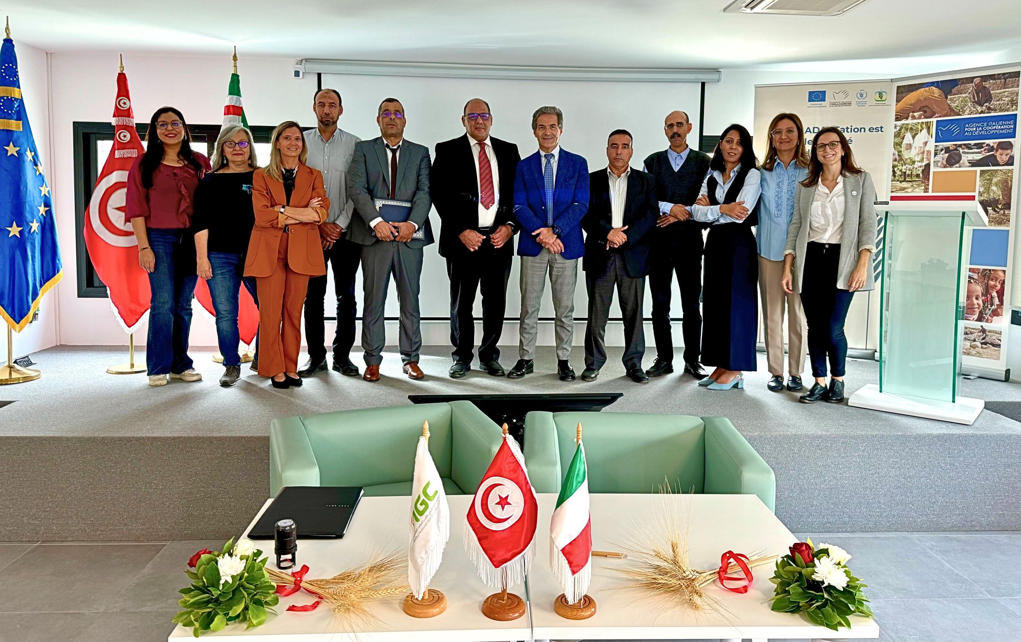 Signature de la convention entre l’AICS et l’Institut National des ...